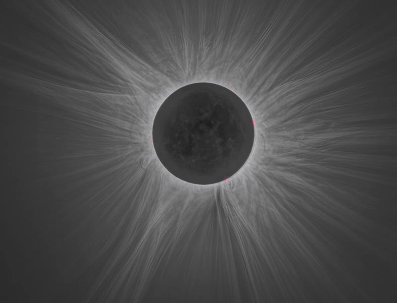 APOD - A Total Solar Eclipse from Sliver to Ring - Arfy'z tranche du Net