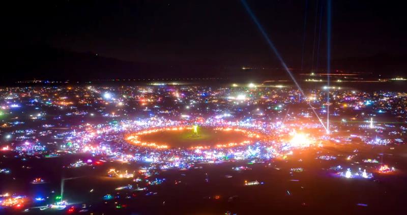 Jesse Chandler - Above the Dust - Burning Man 2022 - Arfy'z tranche du Net